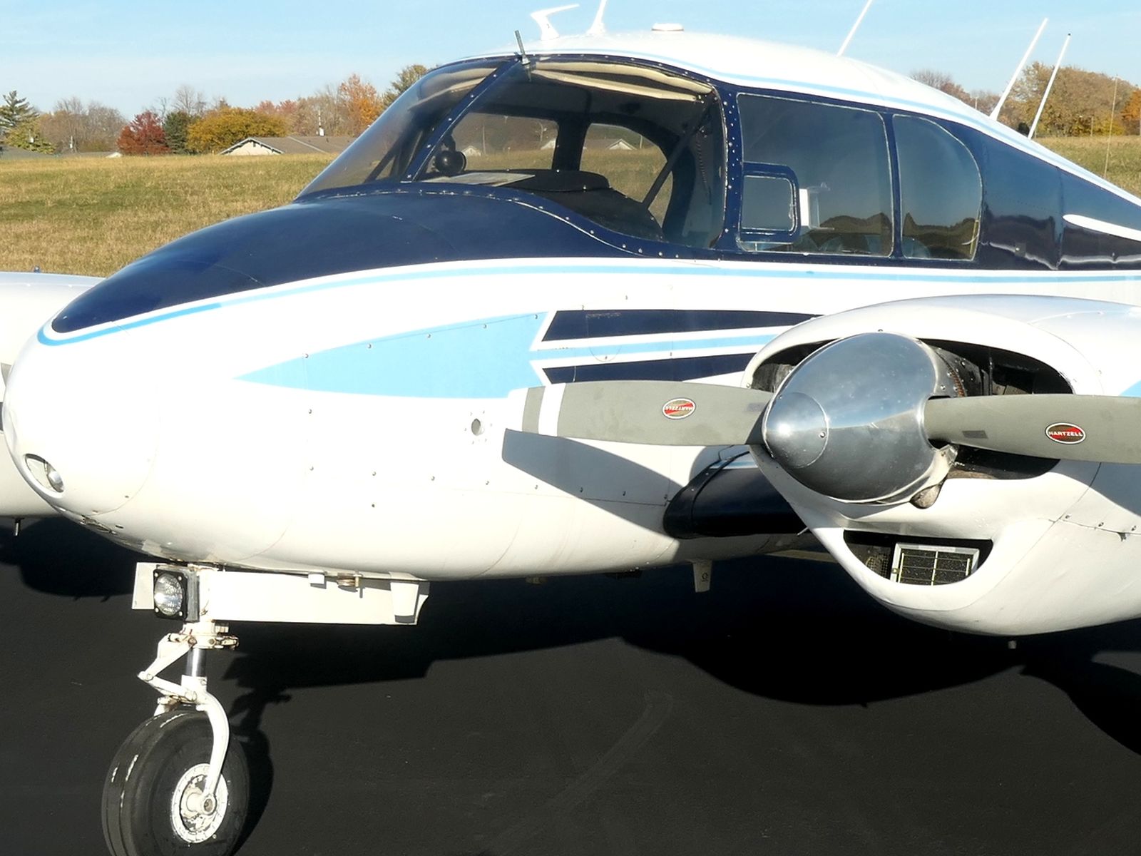 Piper Apache - N10RK - Aircraft For Sale - Indy Air Sales